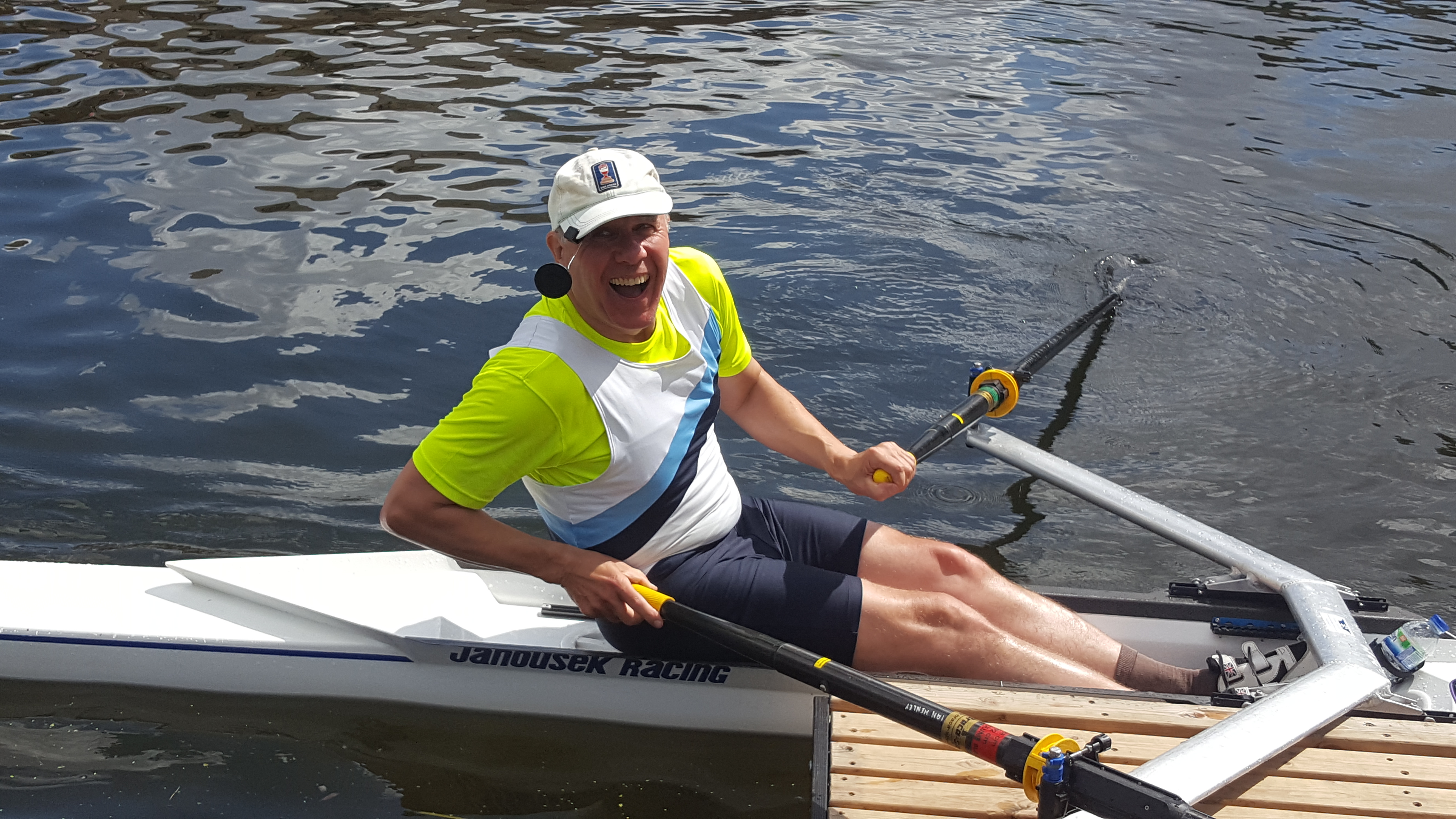 Blog: Crabs, wins, swims and medals – Broxbourne Rowing club